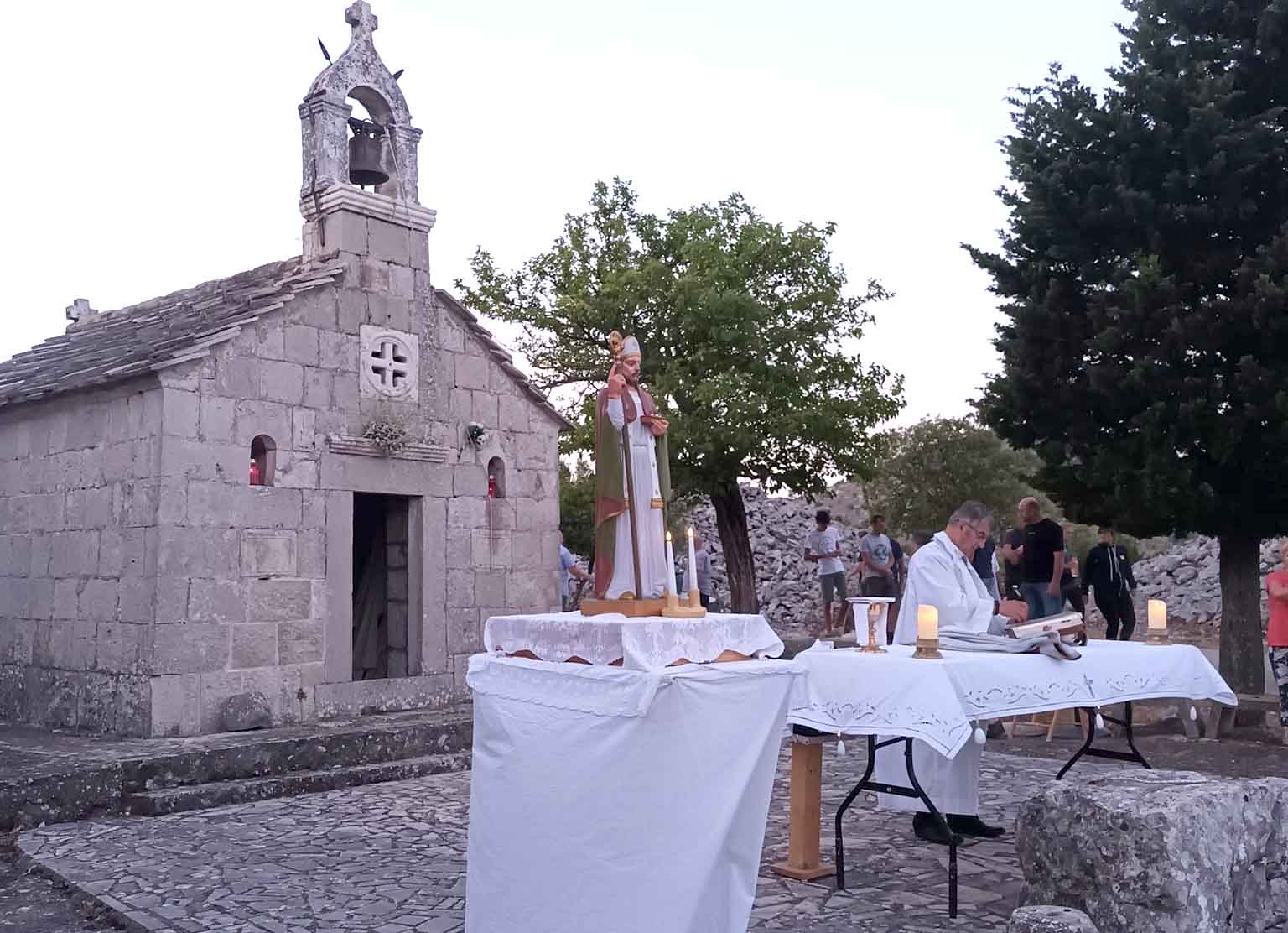 SVETI LIBERANE MOLI ZA NAS! Načelnica Maja Vrnoga sumještanima čestita ...